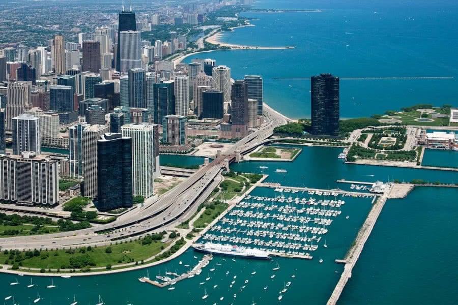 DuSable Harbor - WELCOME TO PINNACLE YACHTS